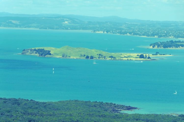 Climb Rangitoto Island-A summer series #5 - Blog the Globe